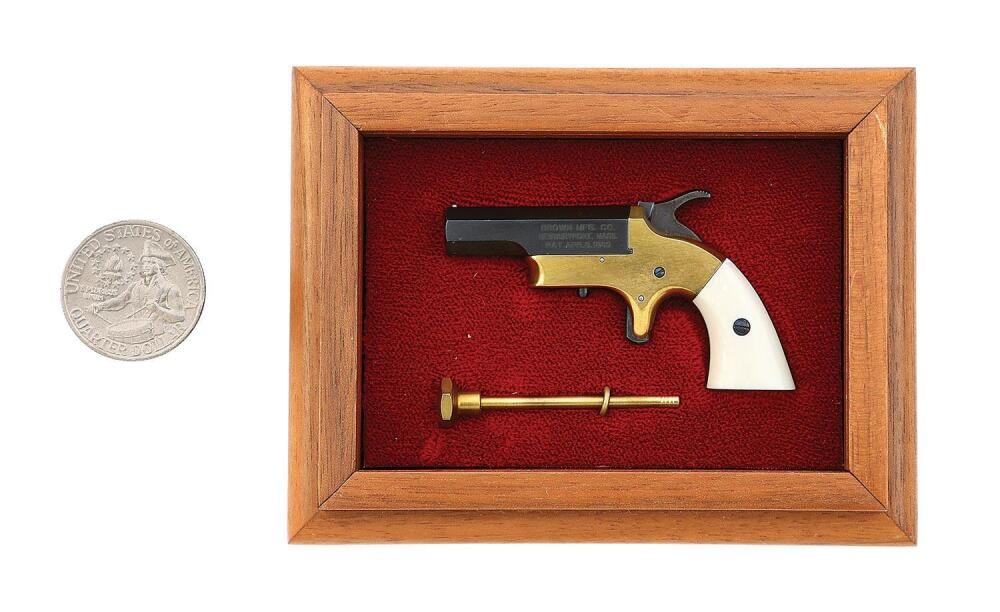 Fine Brown Southerner Miniature Derringer By Ron DeWalt