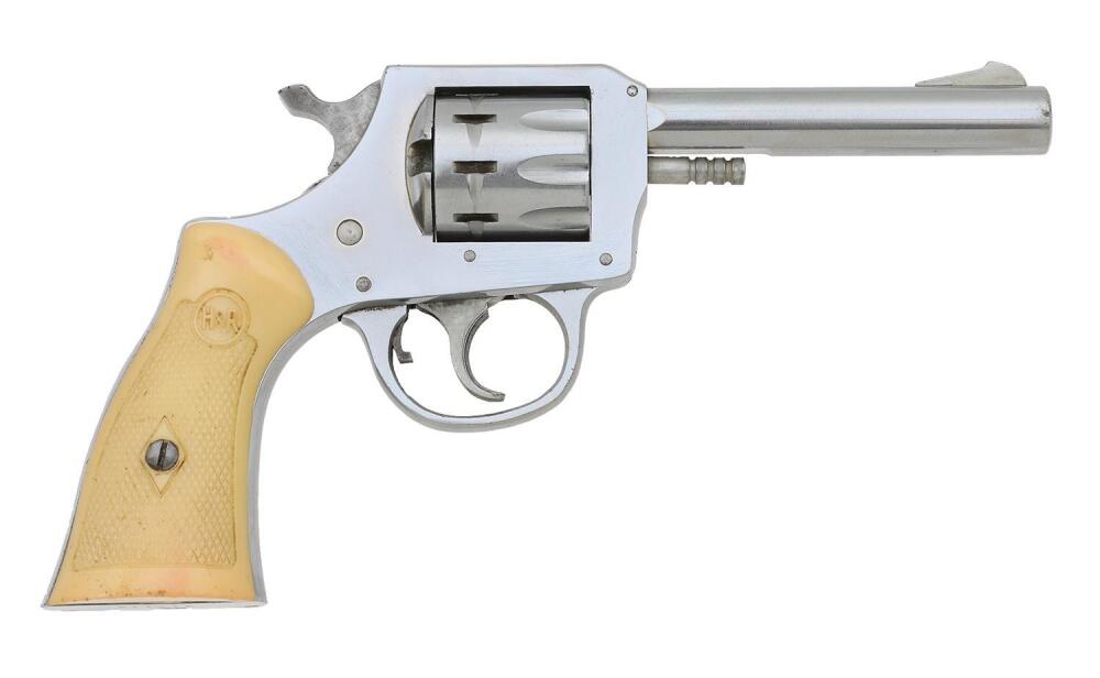 Harrington & Richardson Model 901 Double Action Revolver