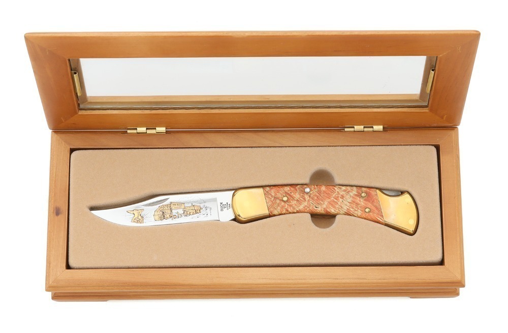 Buck Model 110CEN1 Blacksmith Shop Limited Edition Lockback