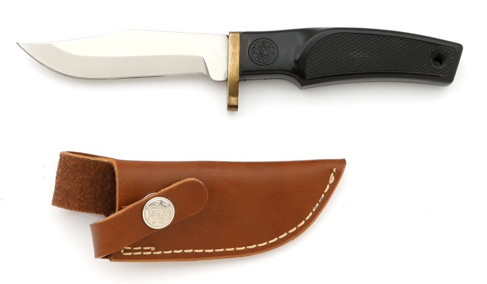 Smith & Wesson American Series Model 6083 Fixed Blade Knife